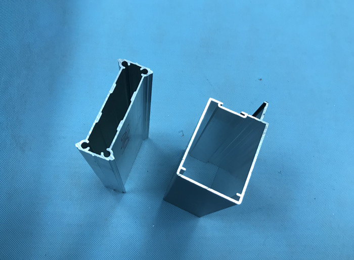 Aluminiowe profile sklepowe 6063T5 K 26B SPIGOT AF2843 68,8 Mm Szerokość